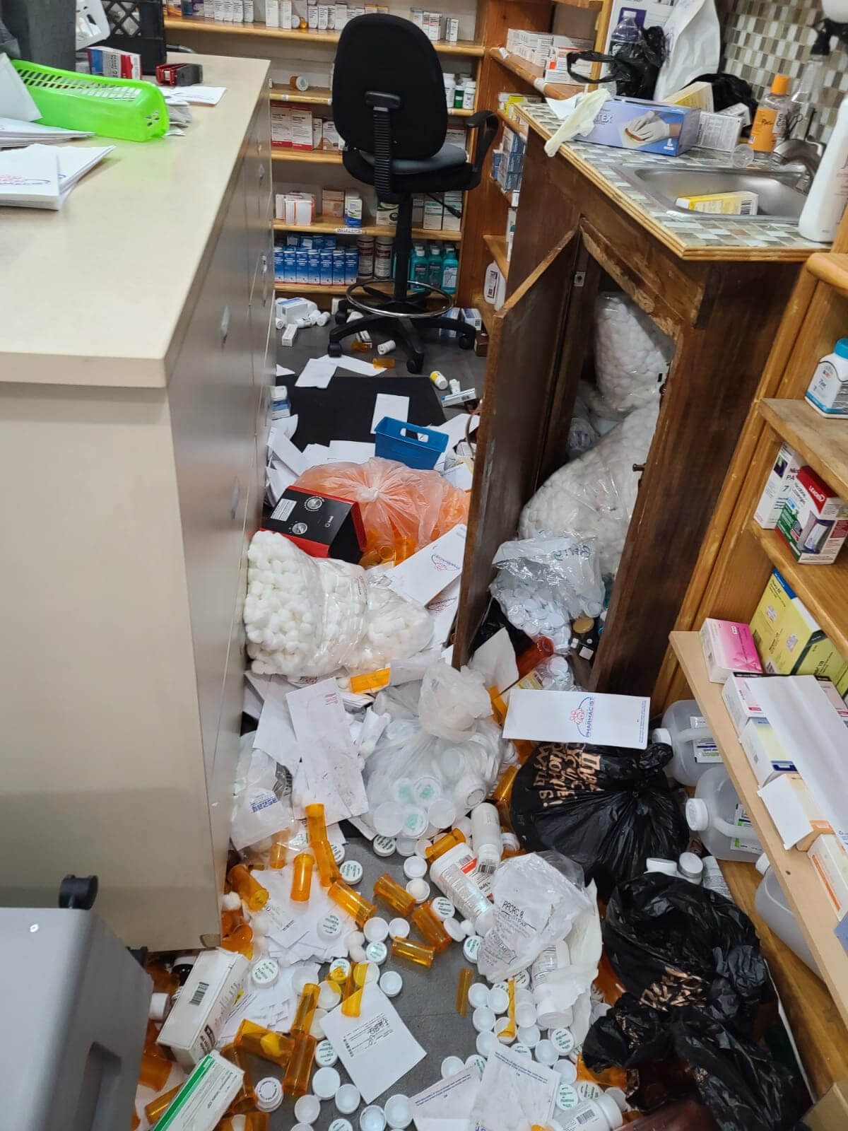 Ghanaian-owned Pharmacies looted amid attack on NYPD officers in the Bronx
