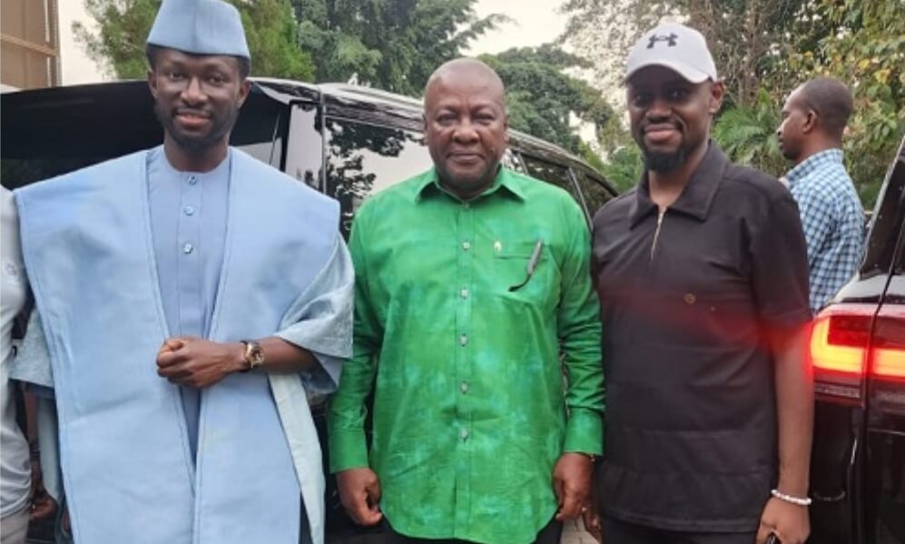 New Force Leader aka "Cheddar" seen with Ghana Ex-Prez Mahama