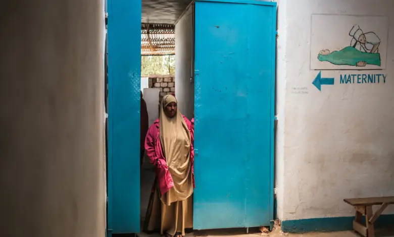 Somali hospital re-opened without pay by dismissed workers